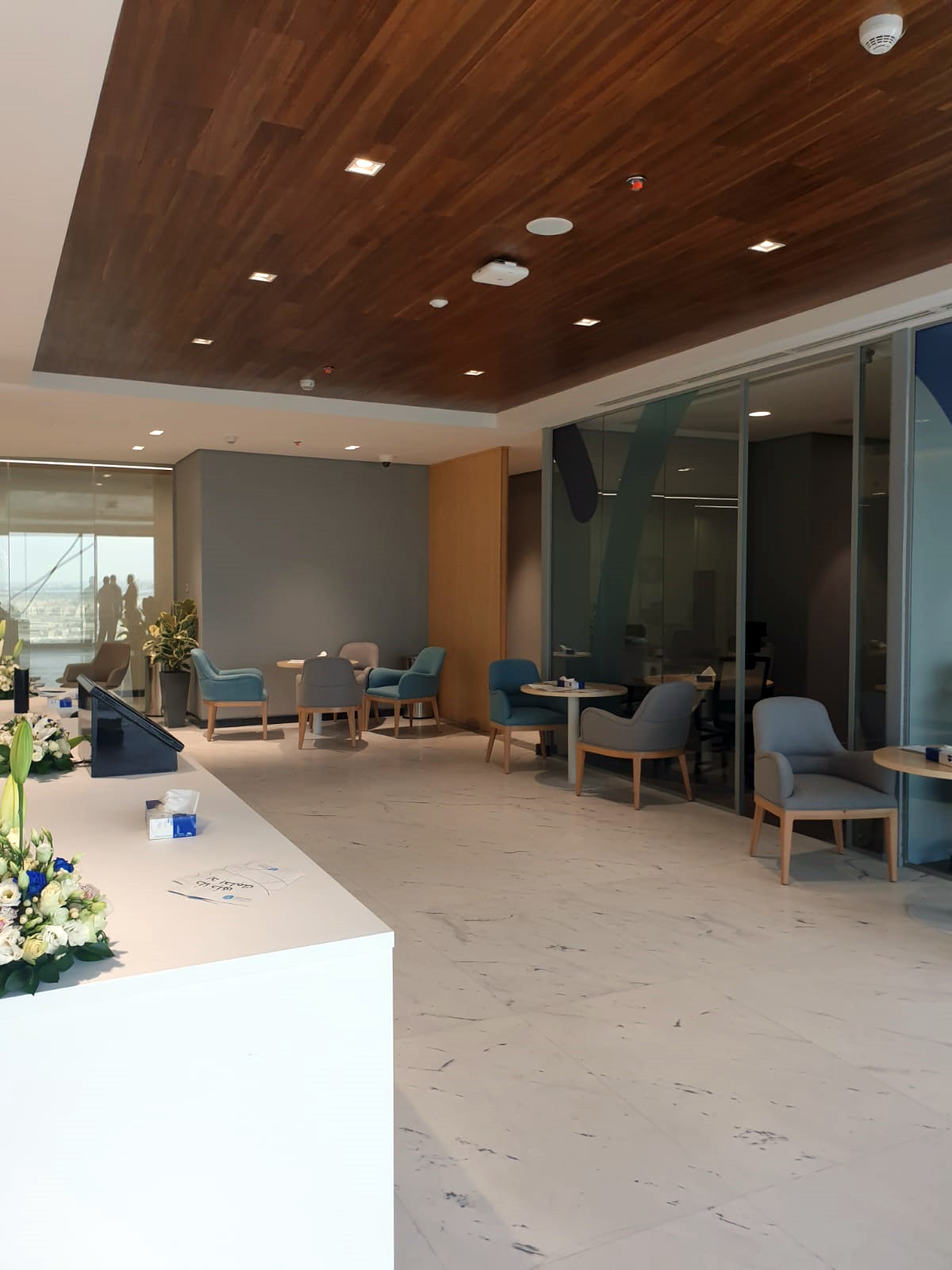 Glass Line System – Glass Partitions & Doors